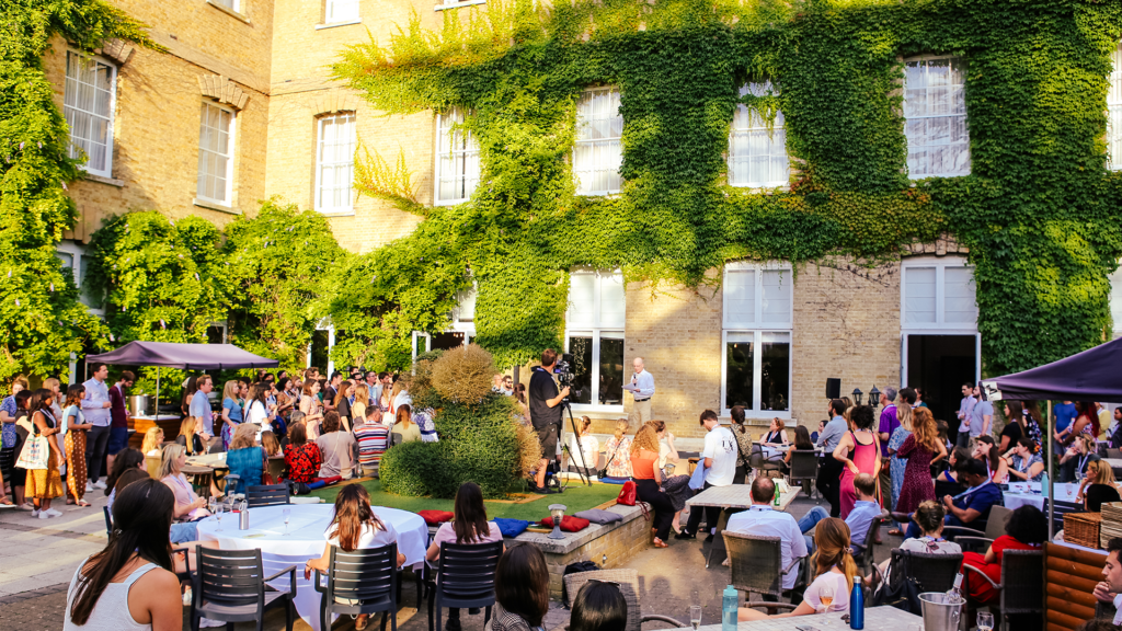 Case study: ClientEarth’s sustainable brand retreat - micebook.